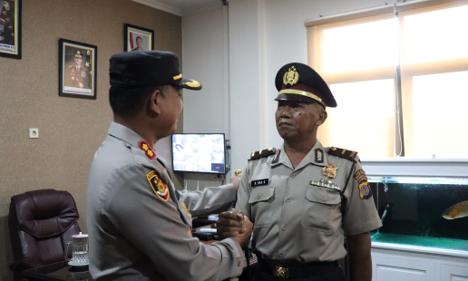 Kapolres Kulonprogo Pimpin Upacara Kenaikan Pangkat Pengabdian